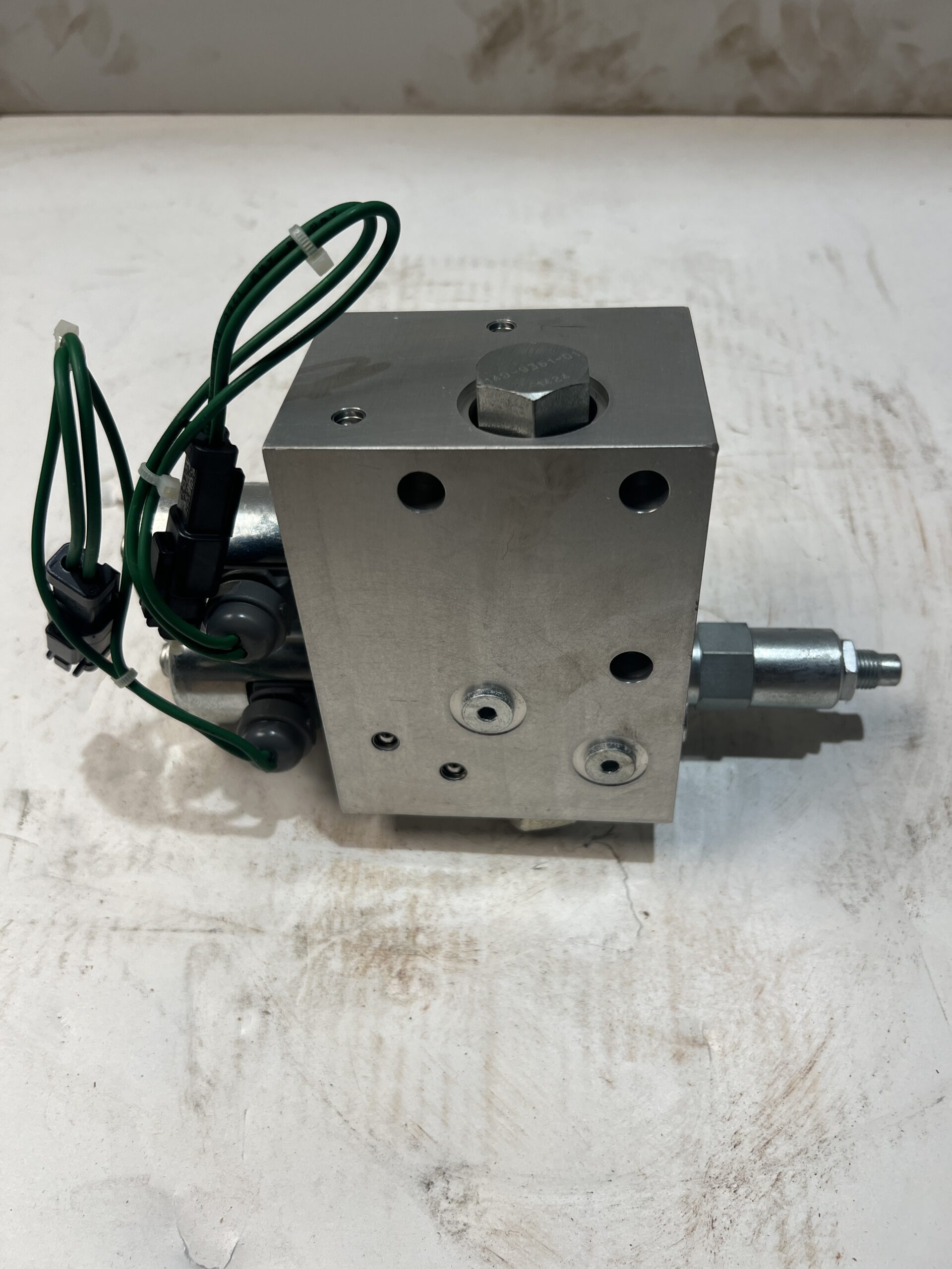 CAT VALVE GP-SOL 201-5676 / 2015676 – Machinery-parts.com