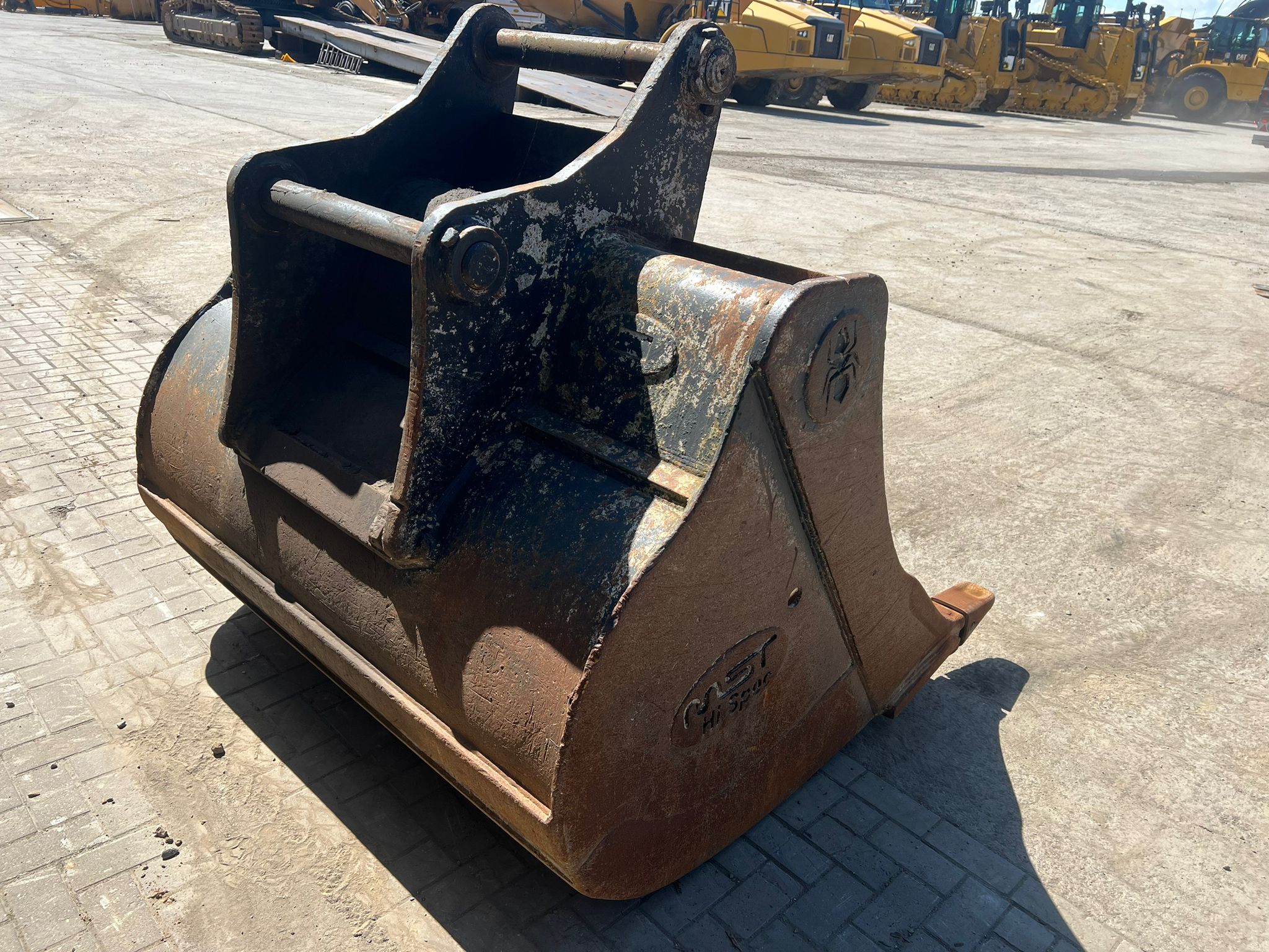 OILQUICK OQ70-55 MST BUCKET – Machinery-parts.com