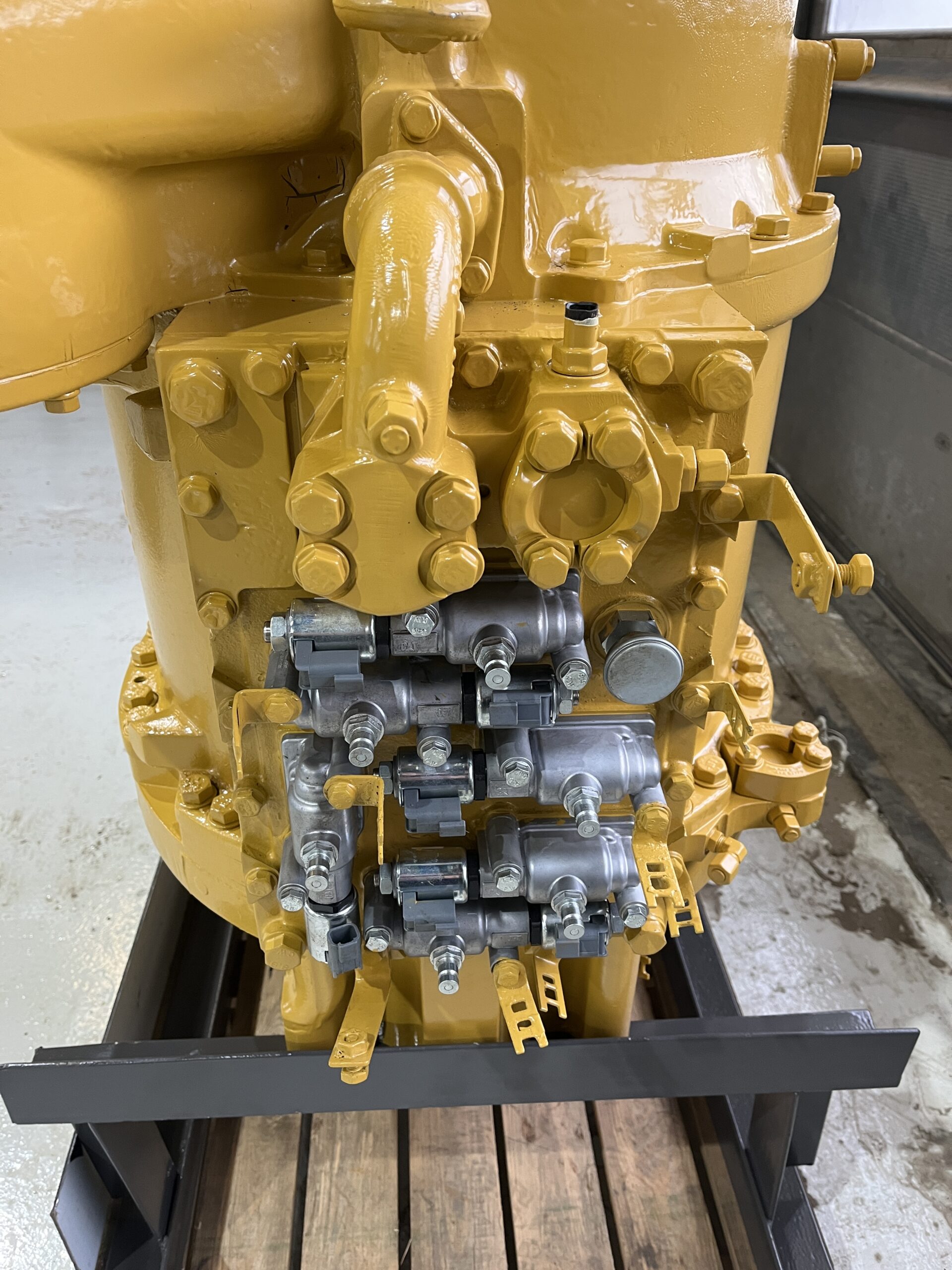 CAT 980H TRANSMISSION (REBUILT) 423-5878 / 4235878 – Machinery-parts.com