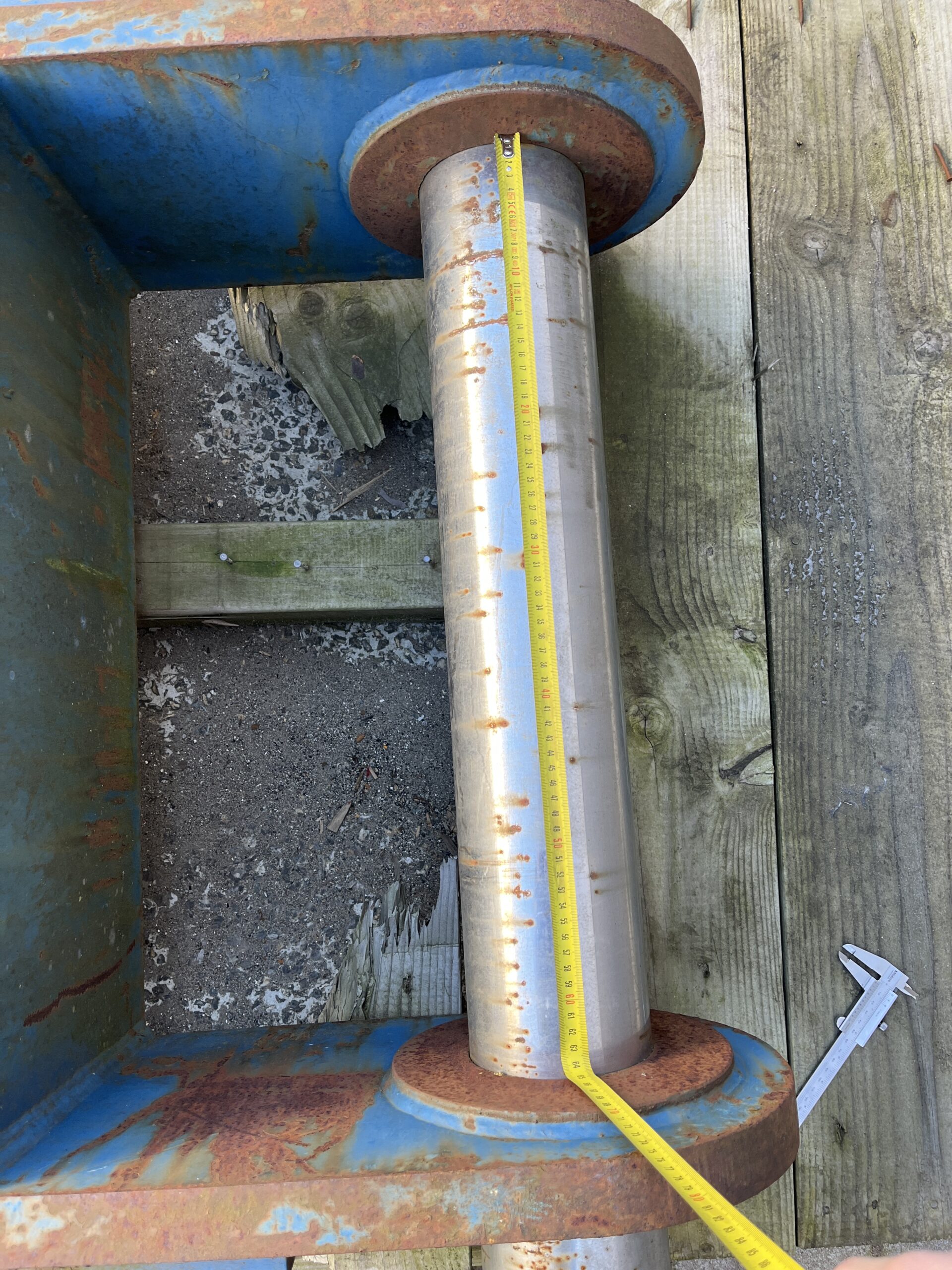 EXCAVATOR LIFTING DEVICE / ADAPTER – Machinery-parts.com