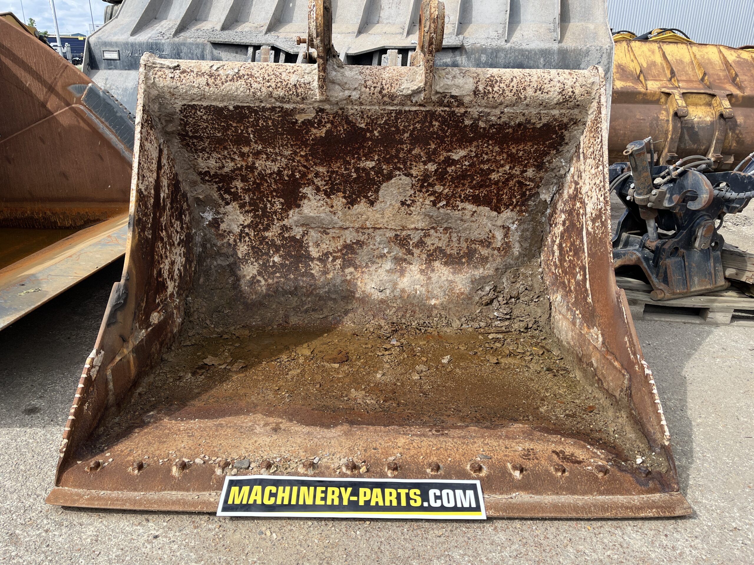 EXCAVATION BUCKET – CAT DB FAMILY – Machinery-parts.com